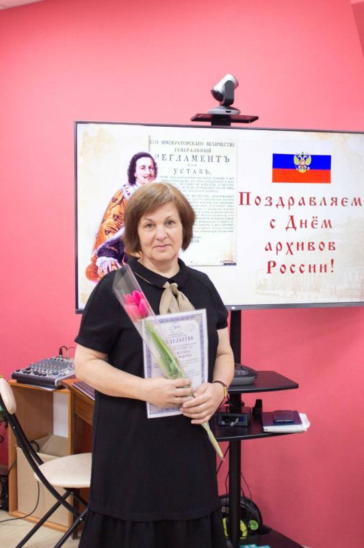 Антон Кравец В Крыму выбрали лучших представителей архивной отрасли Лента новостей Крыма