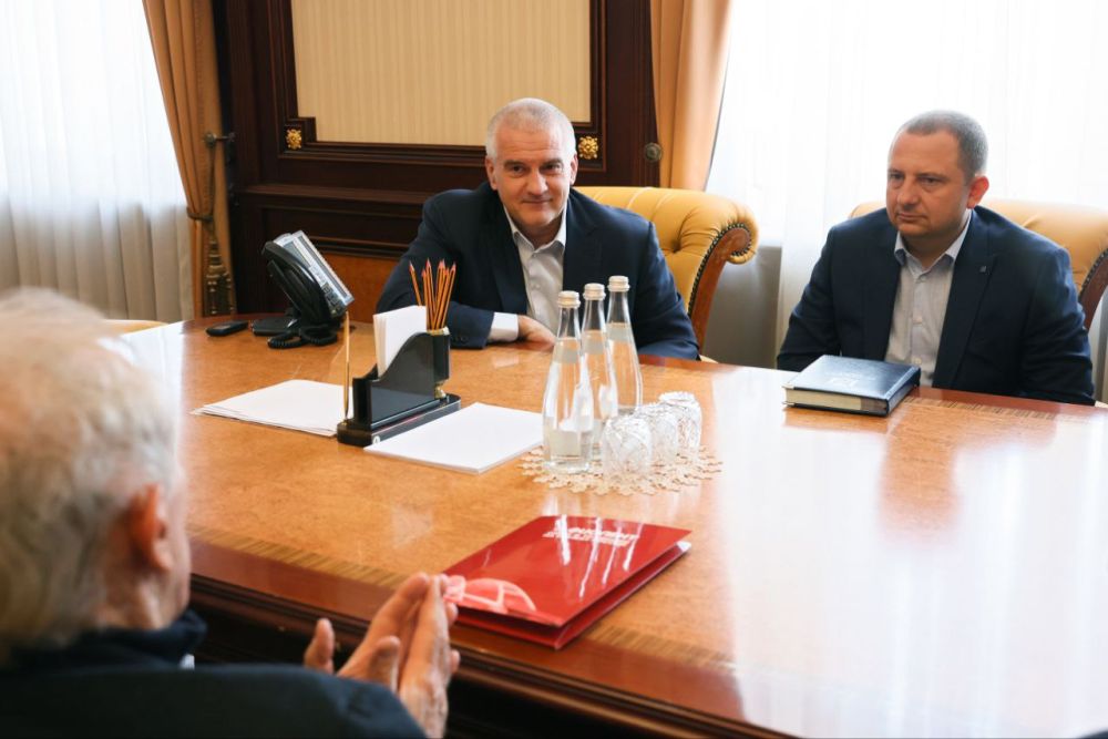 Сергей Аксёнов Провел встречу с доверенными лицами кандидата в Президенты Российской Федерации