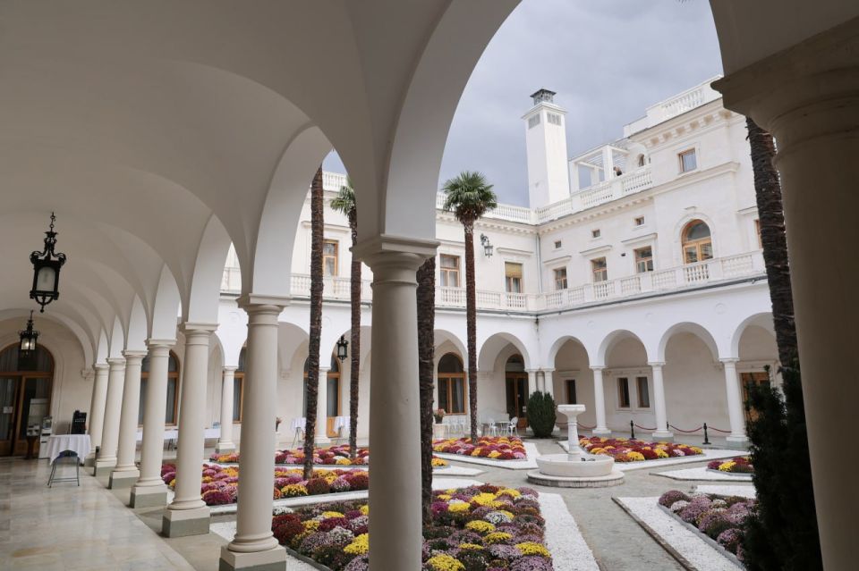 В Крыму прошла защита проектов по обновлению Ливадийского дворца-музея ...